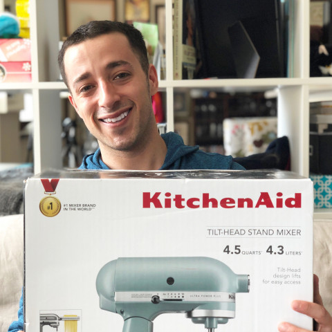 Giveaway: KitchenAid Classic Ultra Power Plus 4.5-Quart Tilt-Head Stand ...